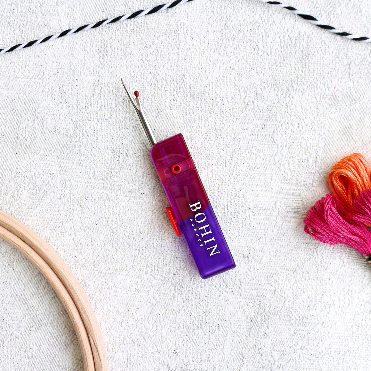 BOHIN Folding Seam Ripper — The Embroidery Cart